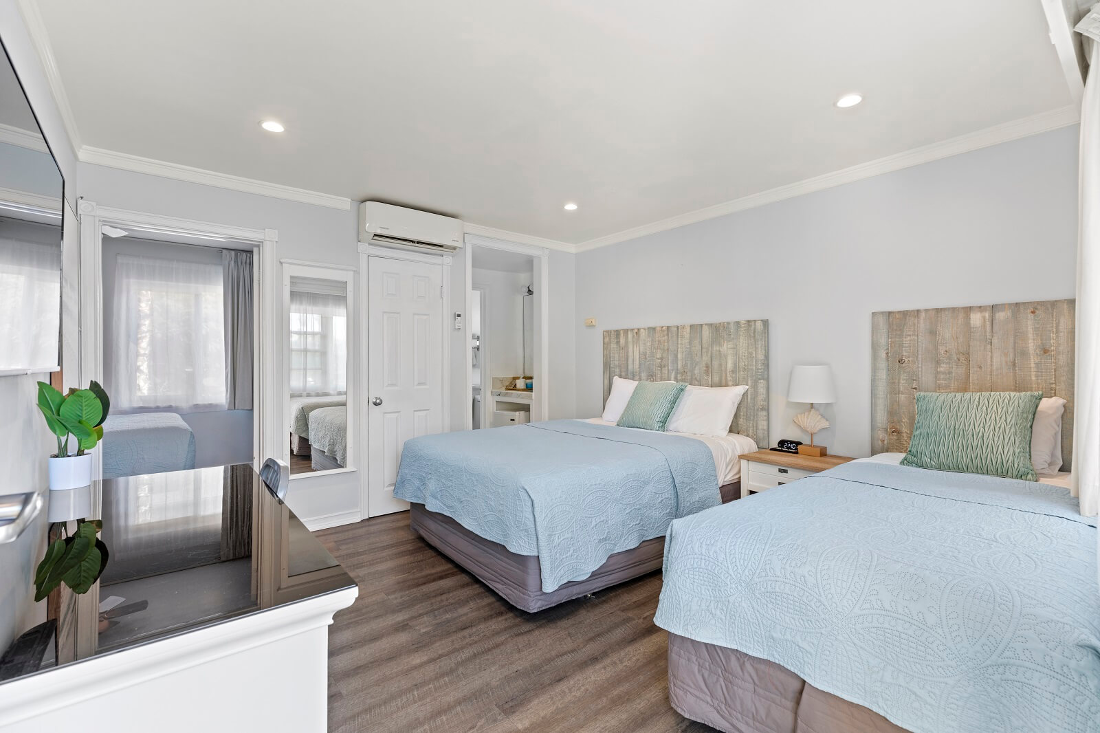 Rooms - Ocean Lodge Hotel